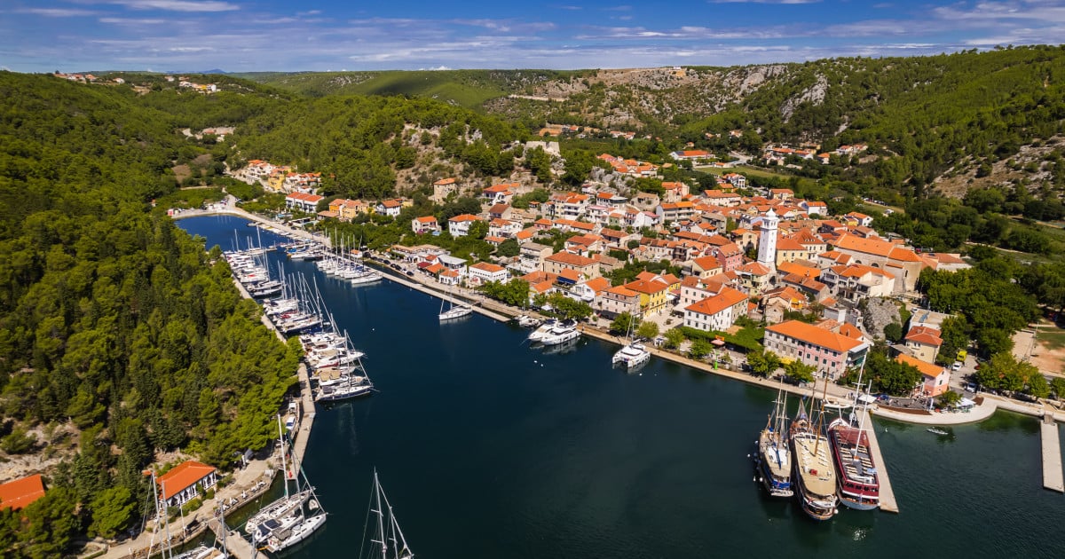 Charter Catamarans in Skradin - Croatia | Istion Yachting