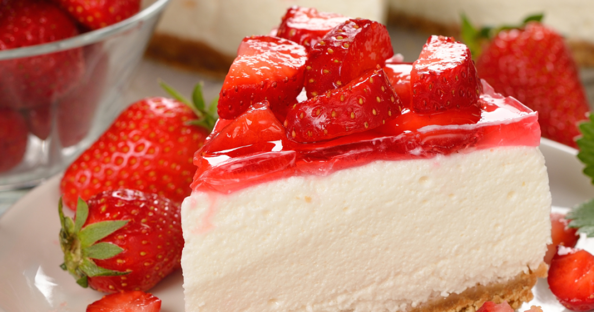Greek Cheesecake with Strawberry Jam | Istion Yachting Greece