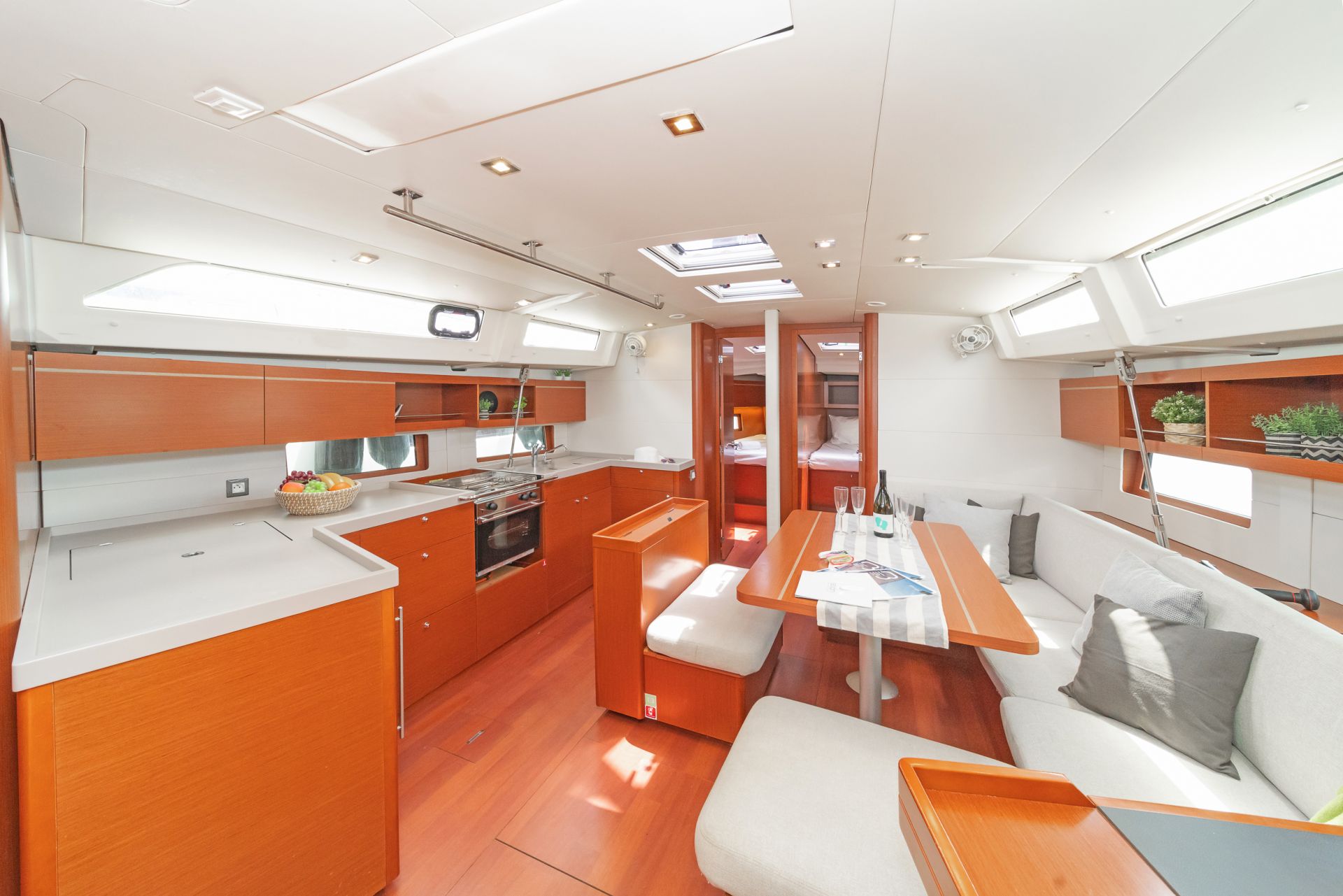 Oceanis 46.1 | Istion Yachting Greece