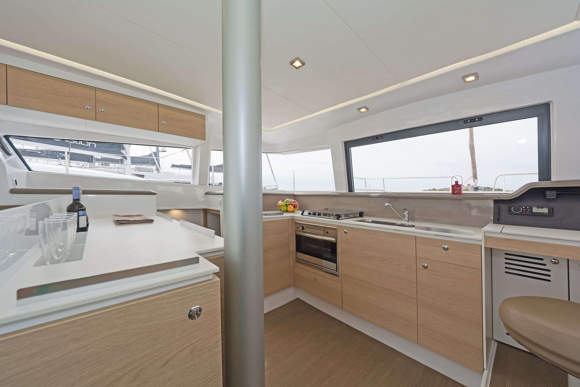 Bali 4.1 | Istion Yachting Greece