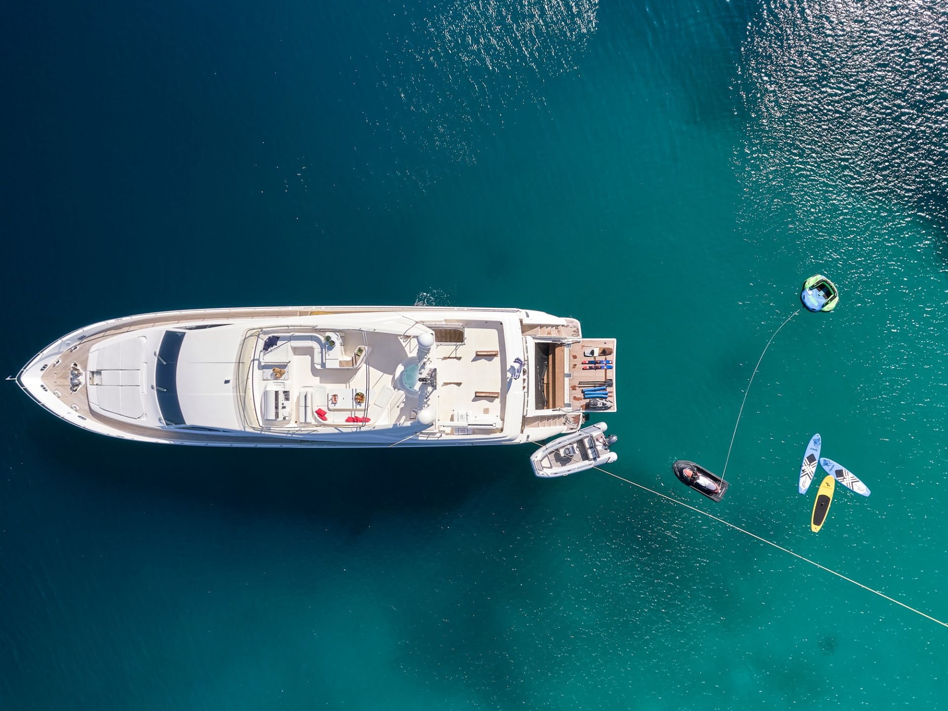 Ferretti 88 | Istion Yachting Greece
