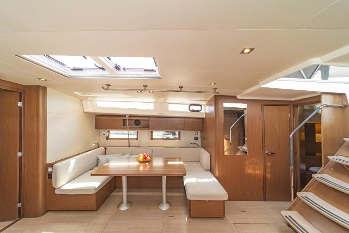 Oceanis 51.1 | Istion Yachting Greece Oceanis 51.1 | Istion Yachting Greece