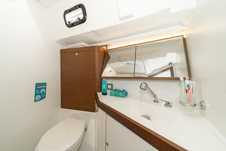 Oceanis 46.1 | Istion Yachting Greece Oceanis 46.1 | Istion Yachting Greece