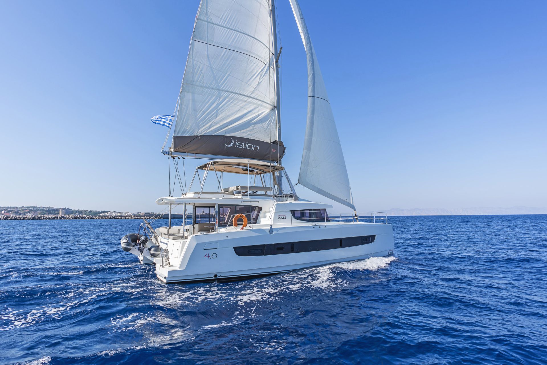 Bali 4.6 | Istion Yachting Greece