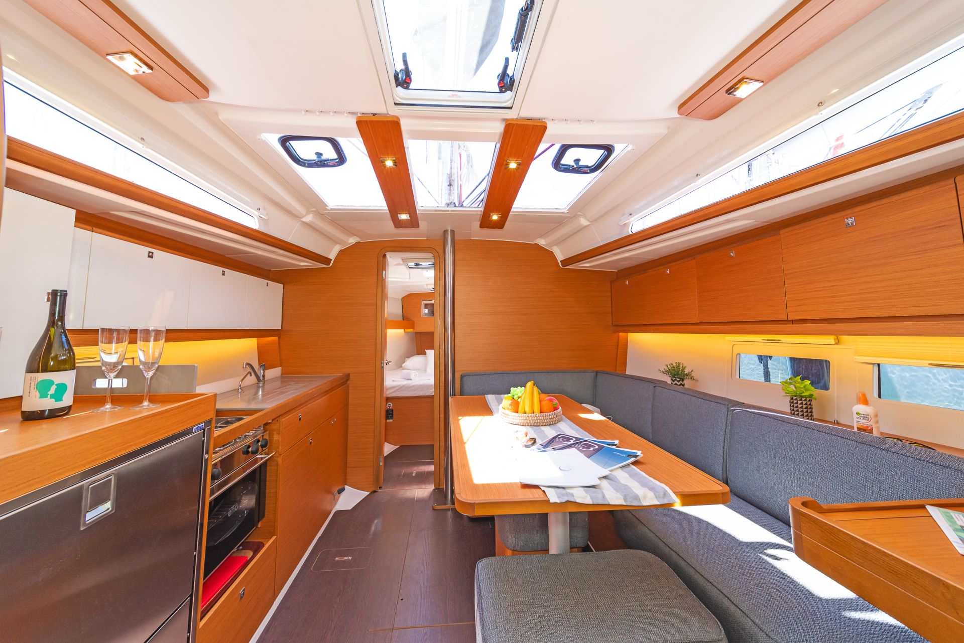 Dufour 390 | Istion Yachting Greece