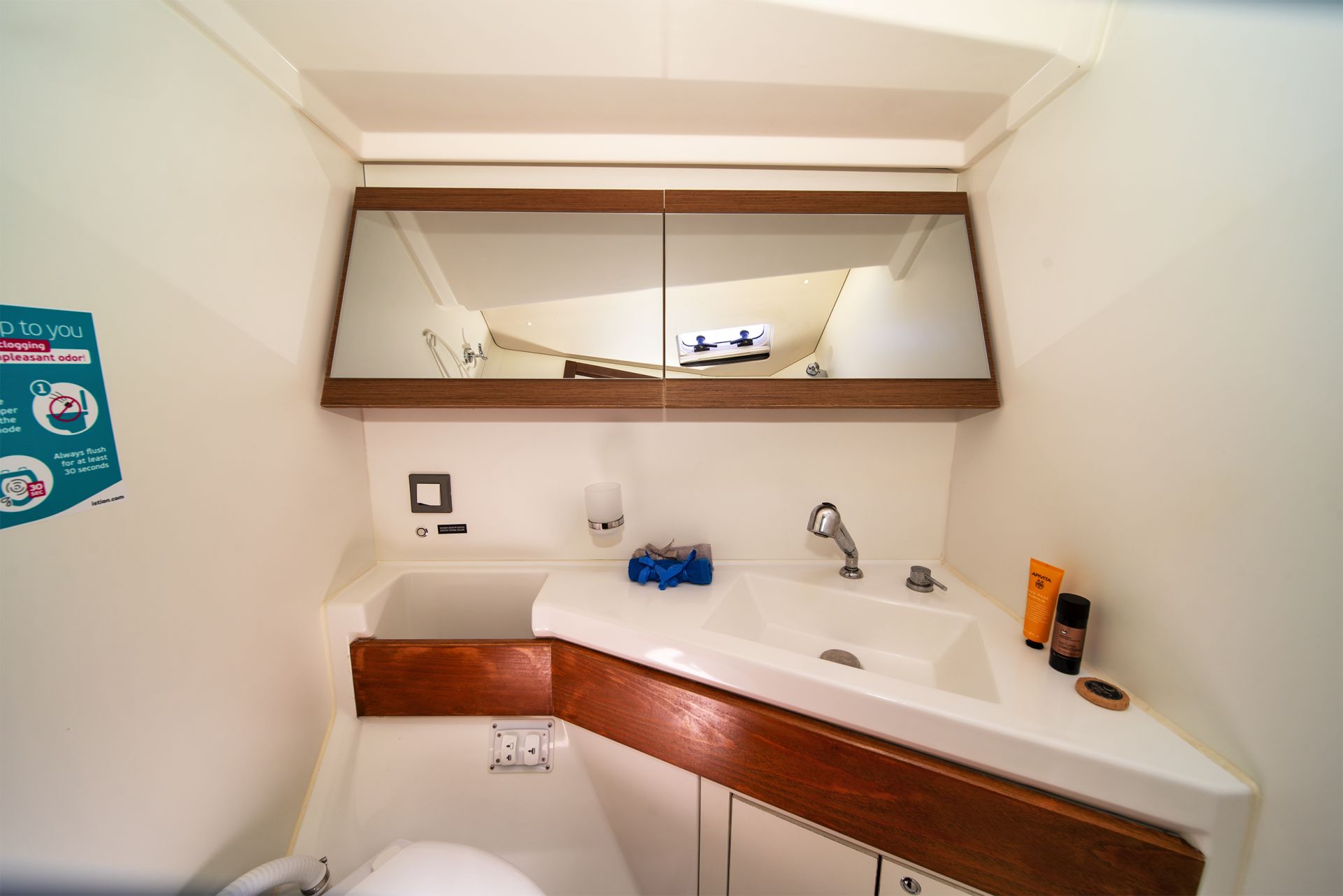 Oceanis 46.1 | Istion Yachting Greece