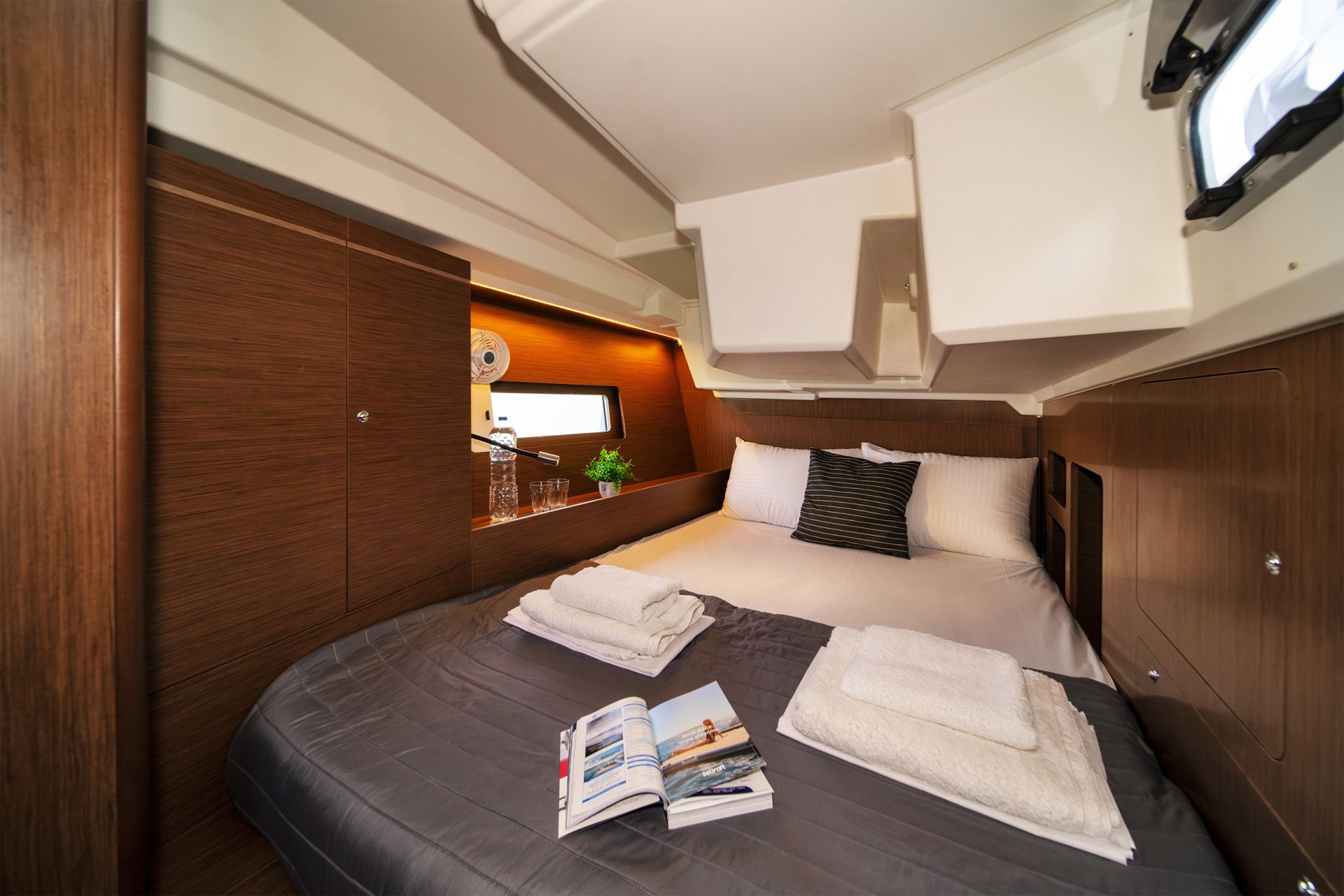 Oceanis 46.1 | Istion Yachting Greece