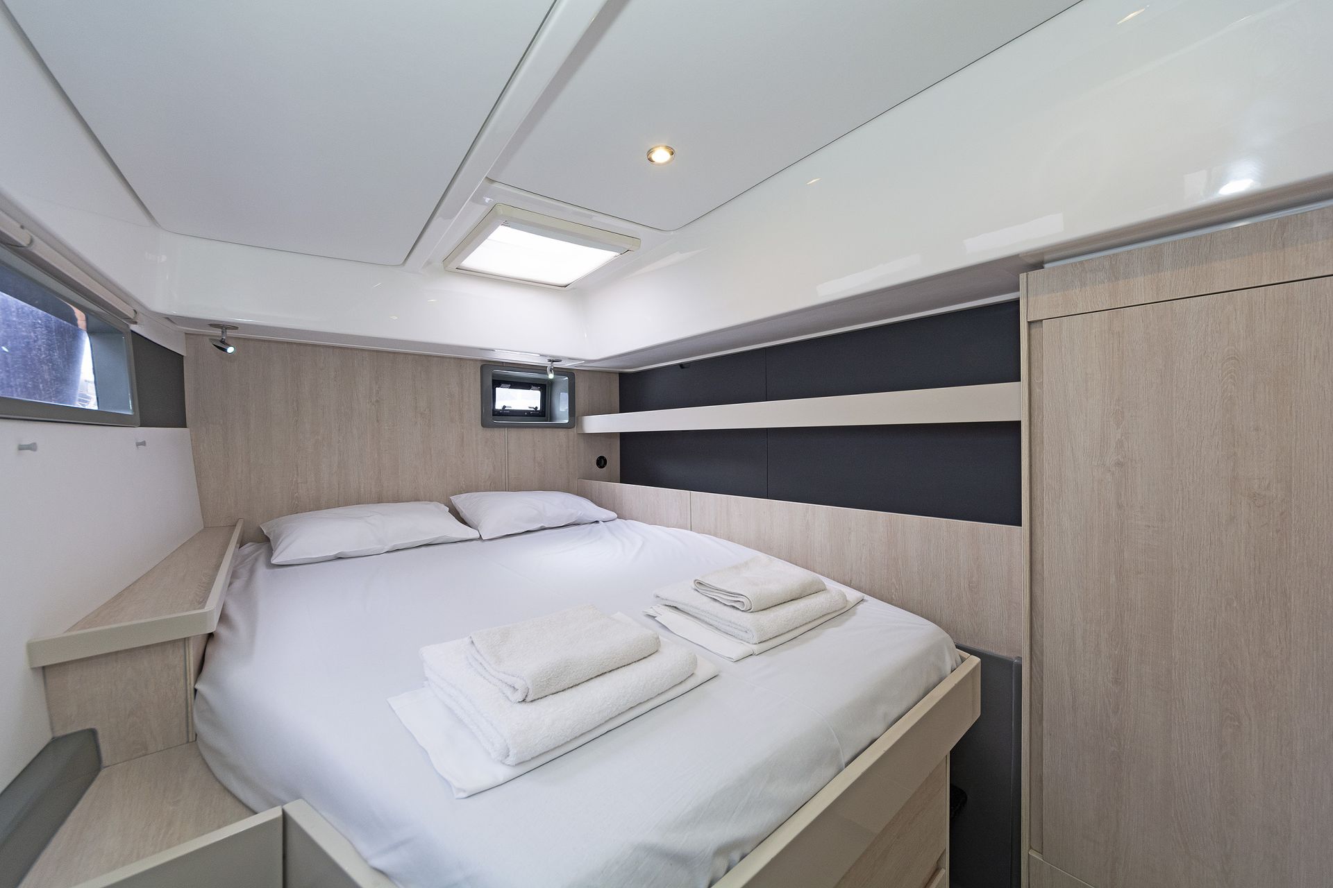 Leopard 48 | Istion Yachting Greece