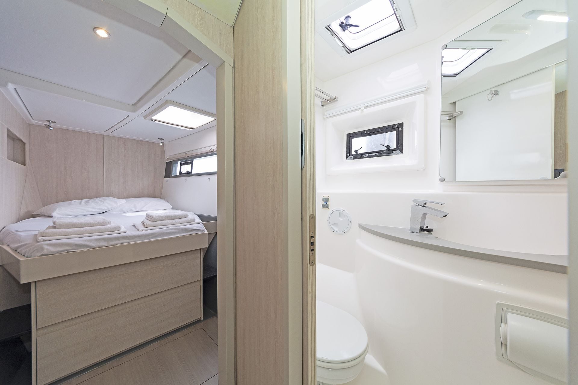 Leopard 48 | Istion Yachting Greece