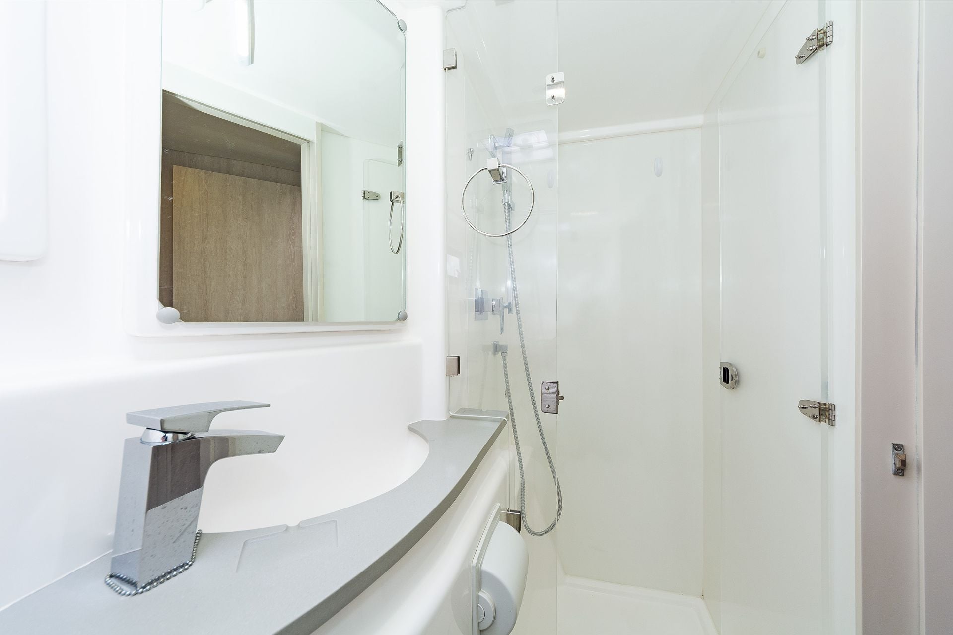 Leopard 48 | Istion Yachting Greece