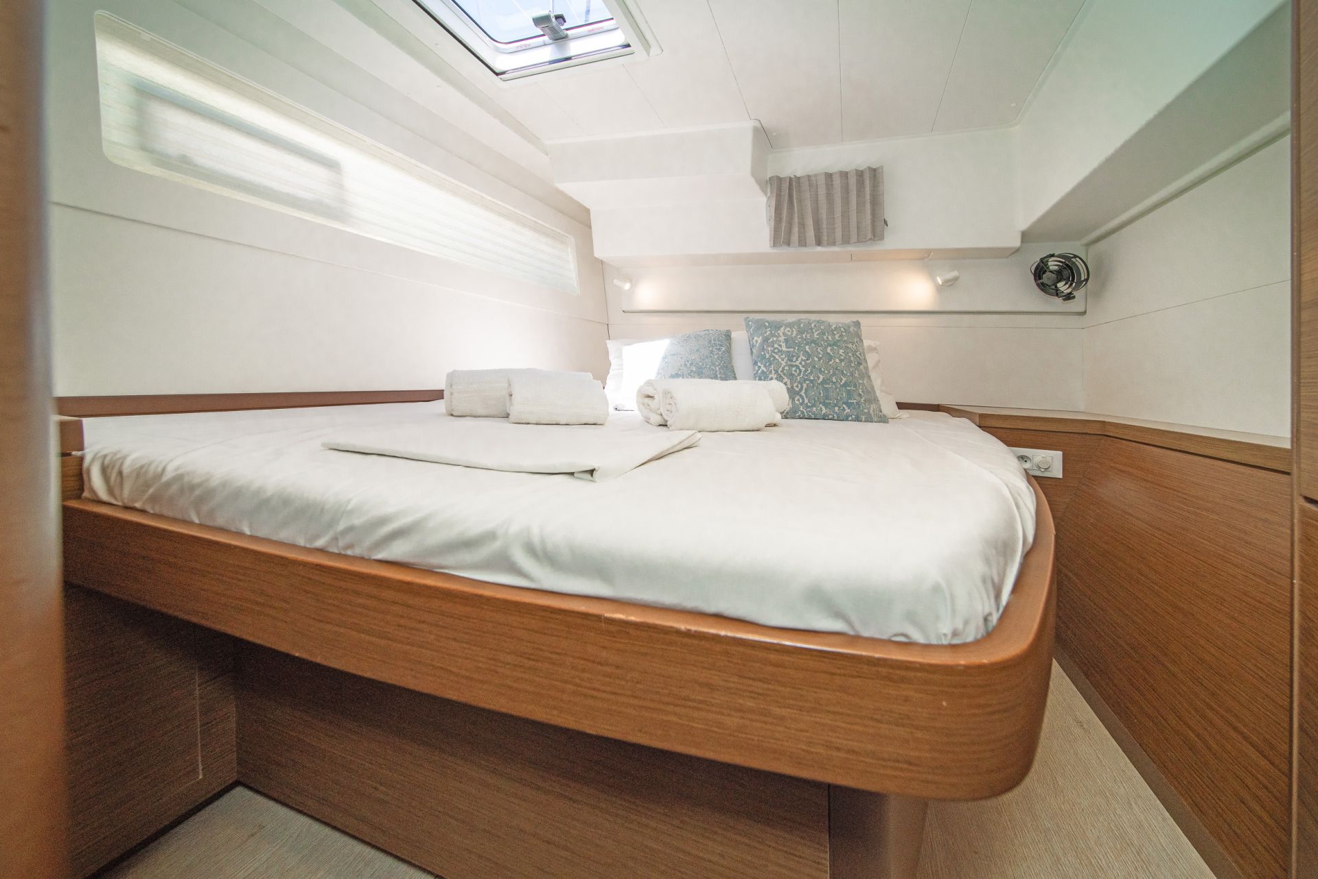 Lagoon 40 | Istion Yachting Greece