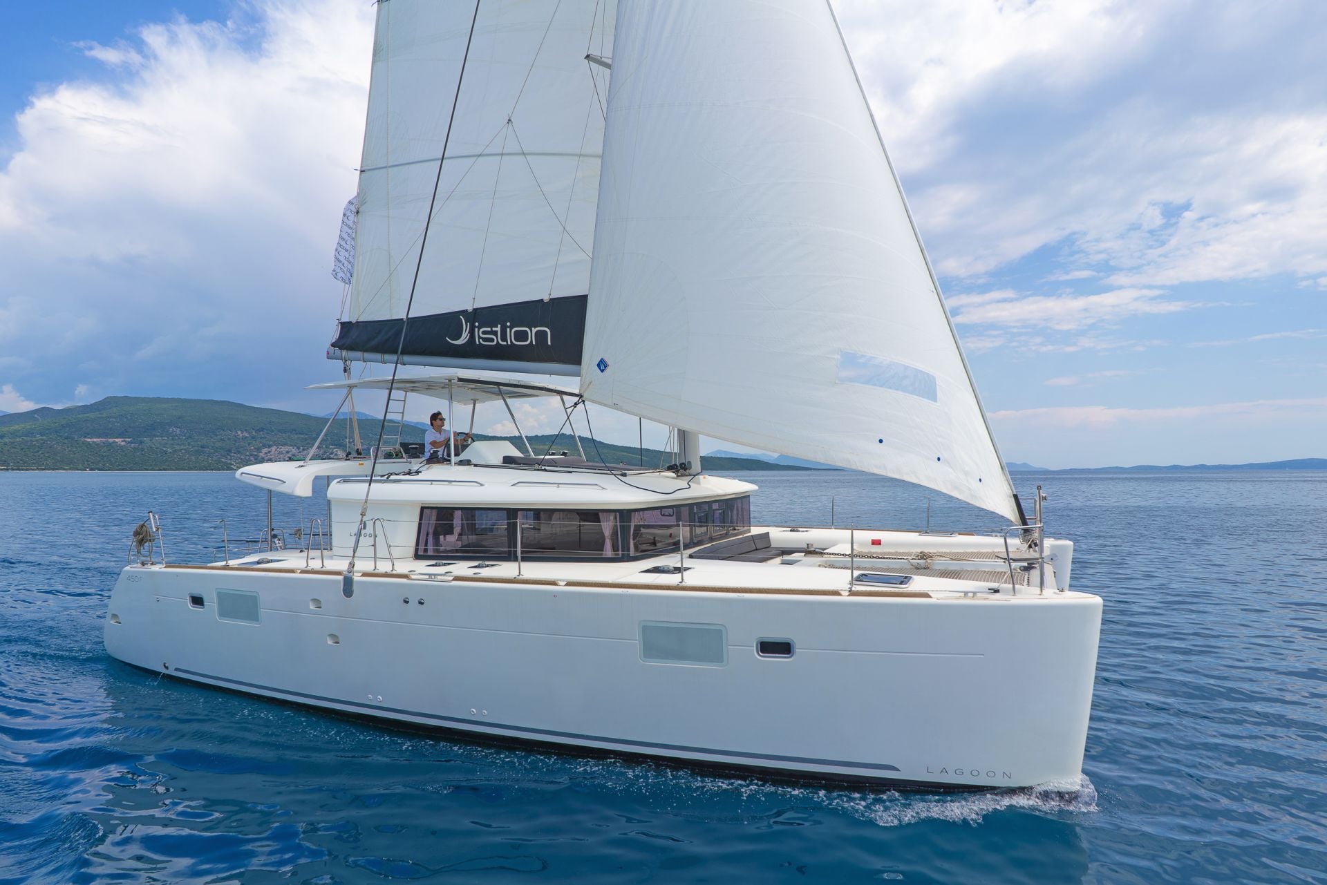 Lagoon 450f | Istion Yachting Greece